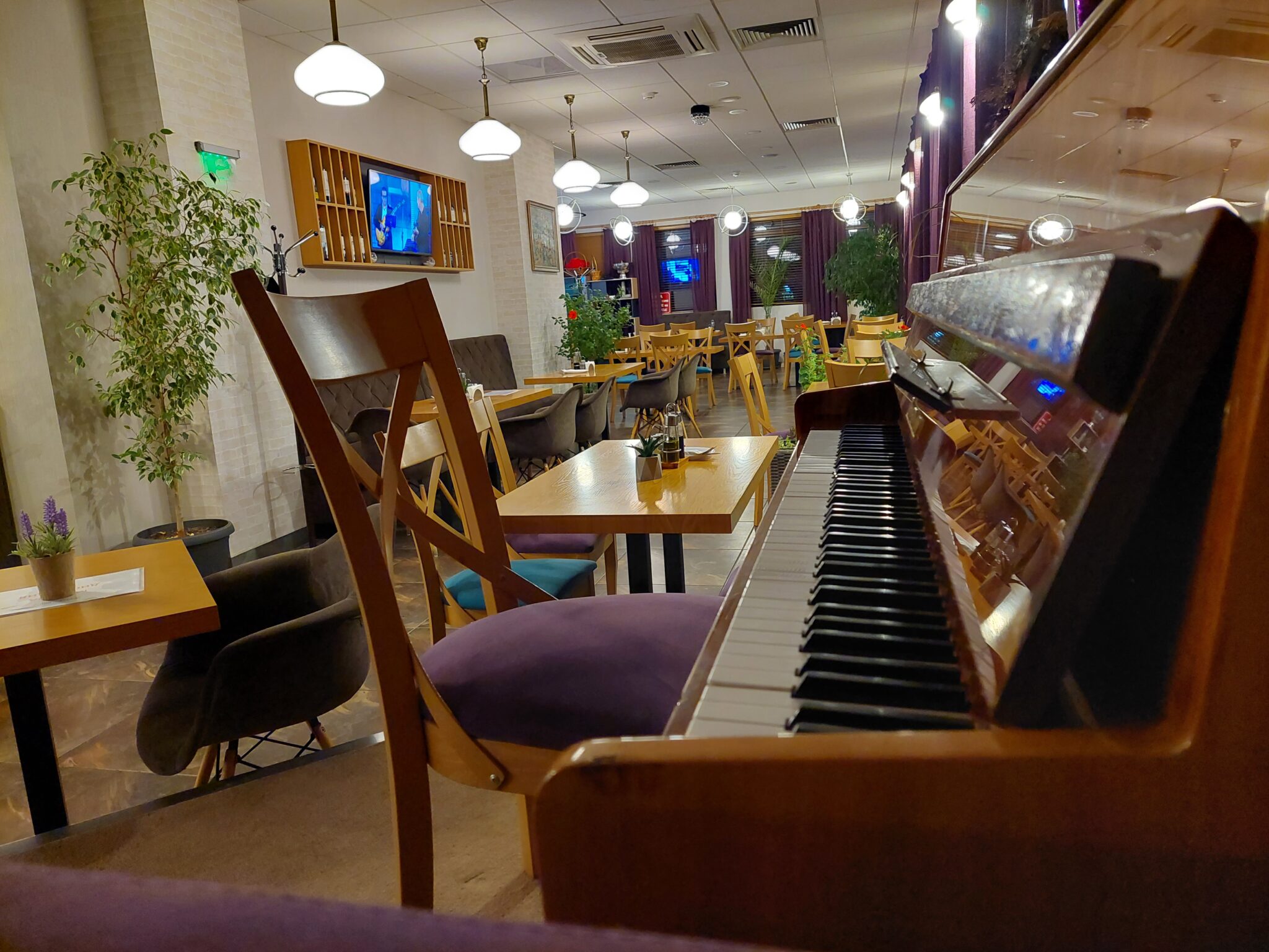 purplehouse.bg – Restaurant